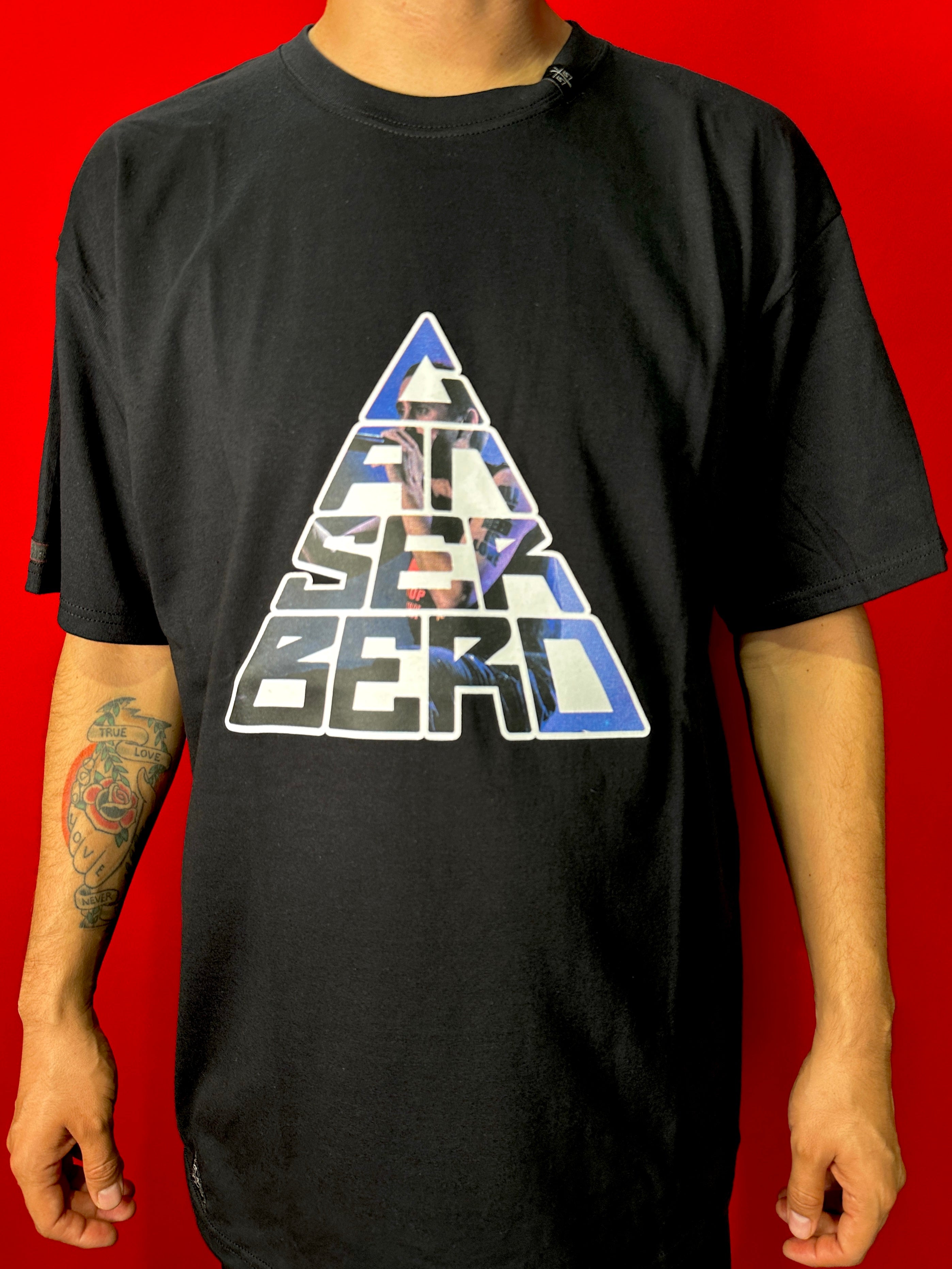 Playera Canserbero “Triangulo foto”